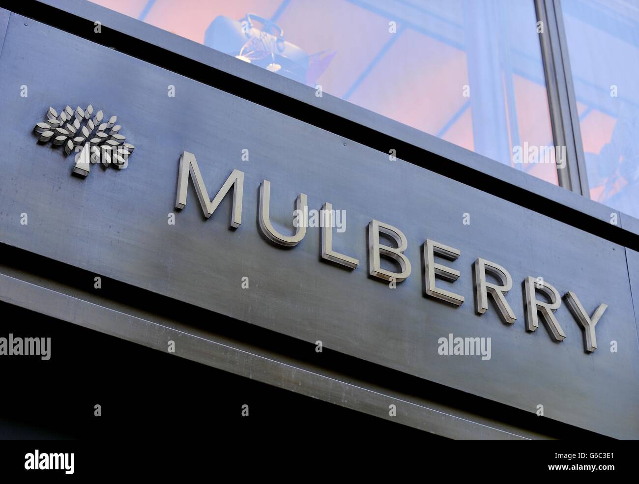 Mulberry store london hi-res stock photography and images - Alamy