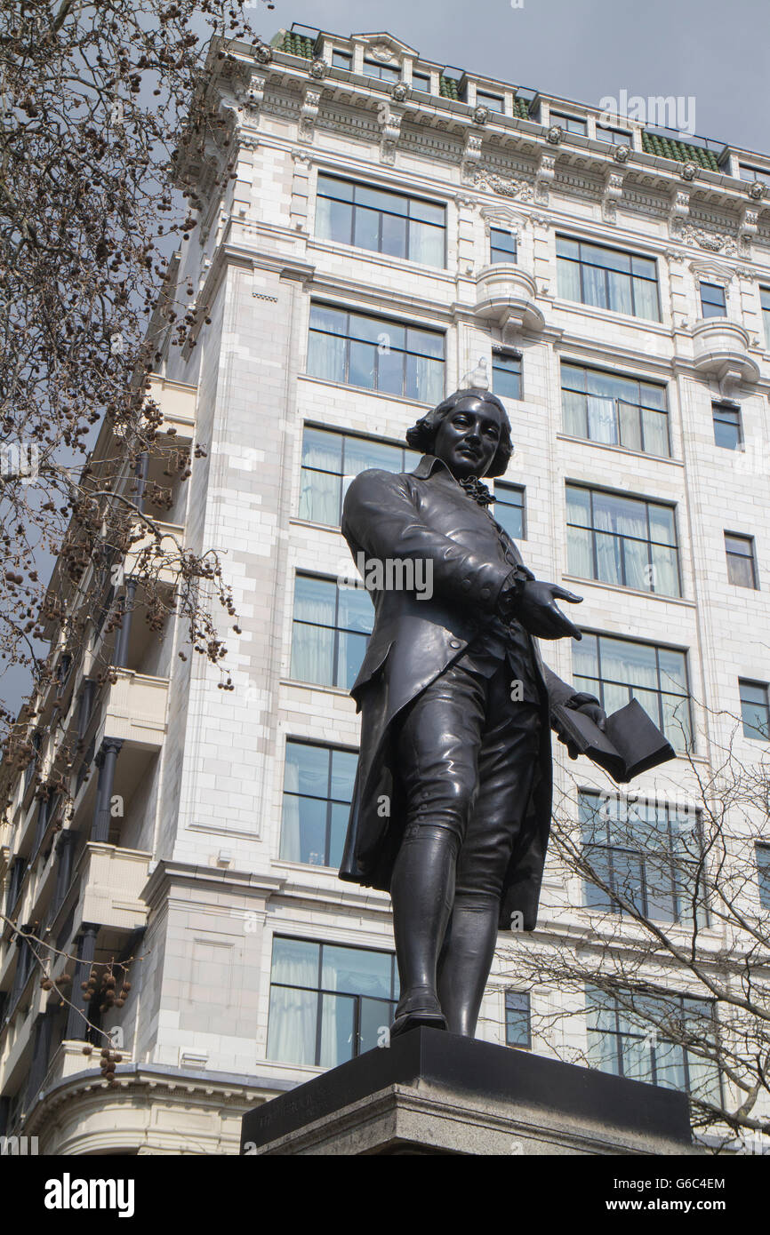 Statue of Robert Raikes, the founder of the Sunday School Movement at ...