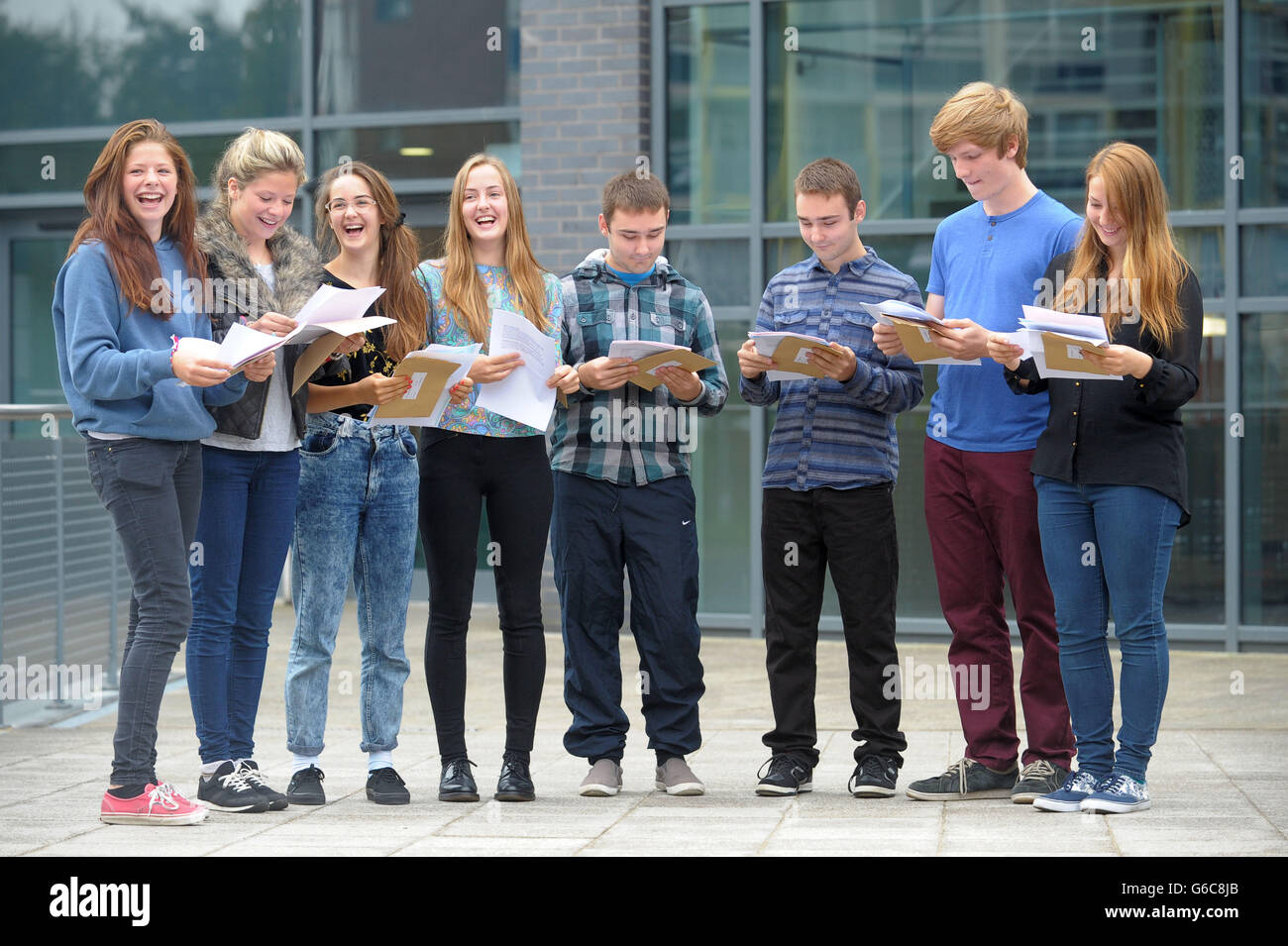 George and sam price and marcus and charlotte hook hi-res stock ...
