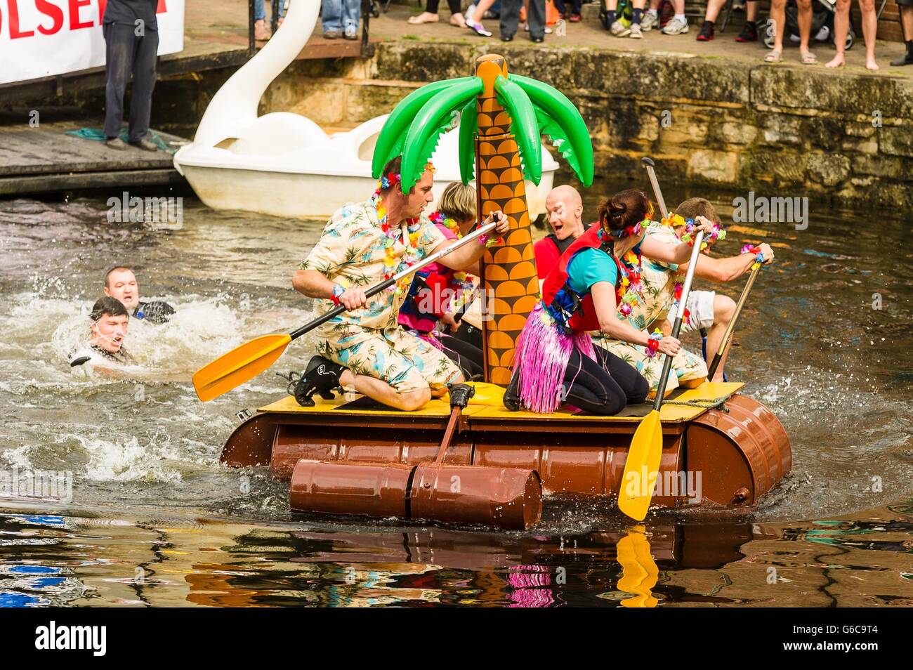 Teams compete race home made rafts canal basin hi-res stock photography ...