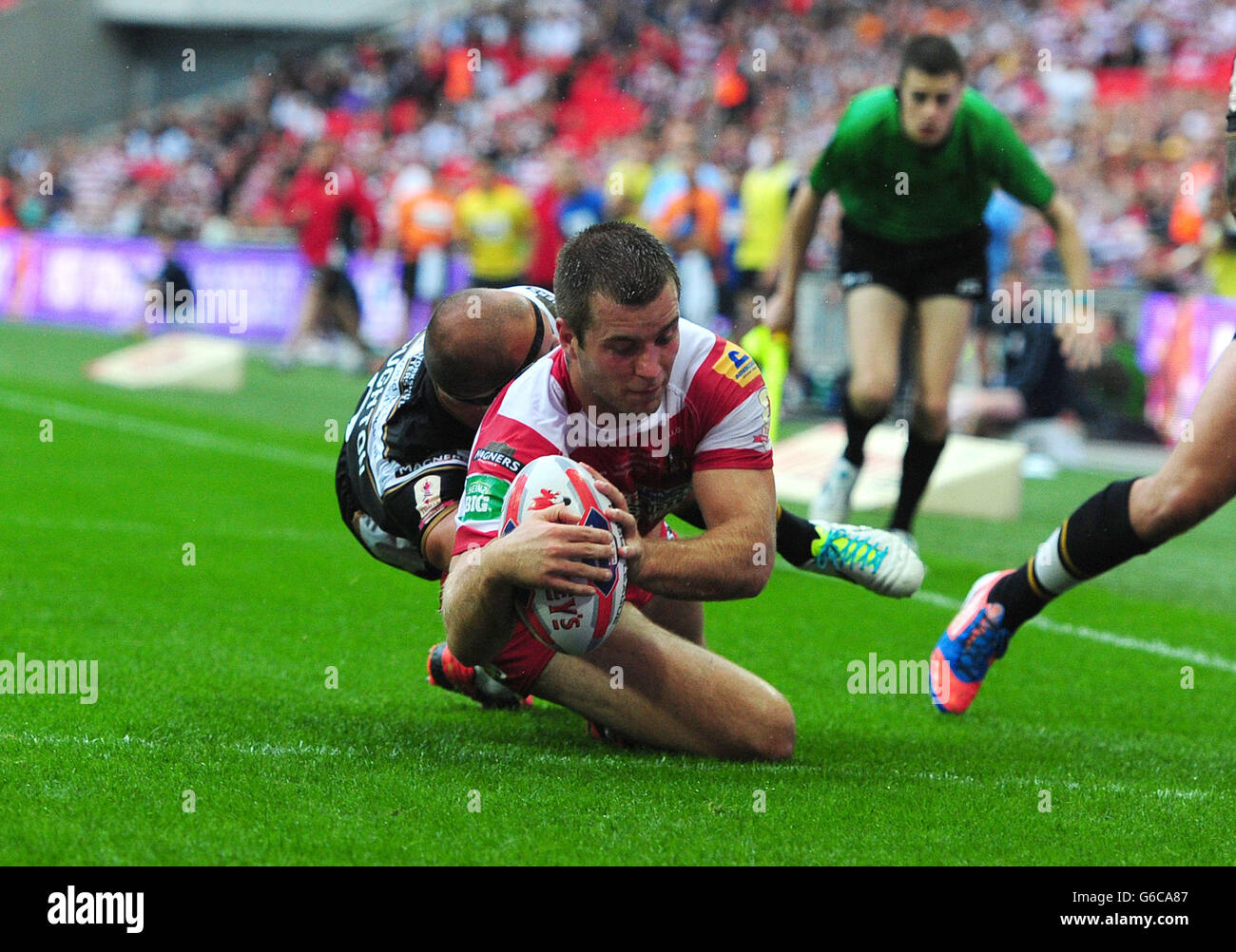 Rugby league challenge cup final wigan v hull wembley stadium hi-res ...