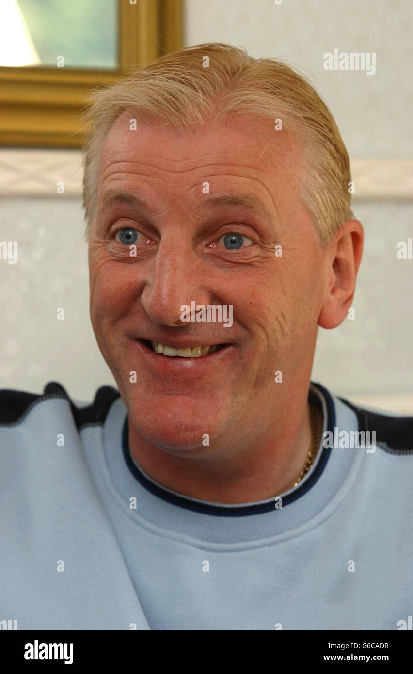 Rotherham United manager Ronnie Moore at home in Maltby Stock Photo - Alamy