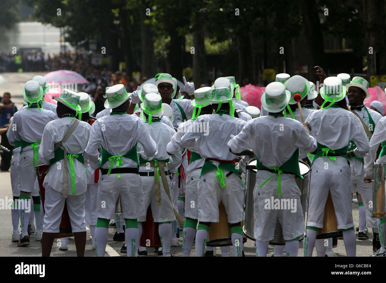 Dancers from Kinetika Bloco take part in the Notting Hill Carnival in ...