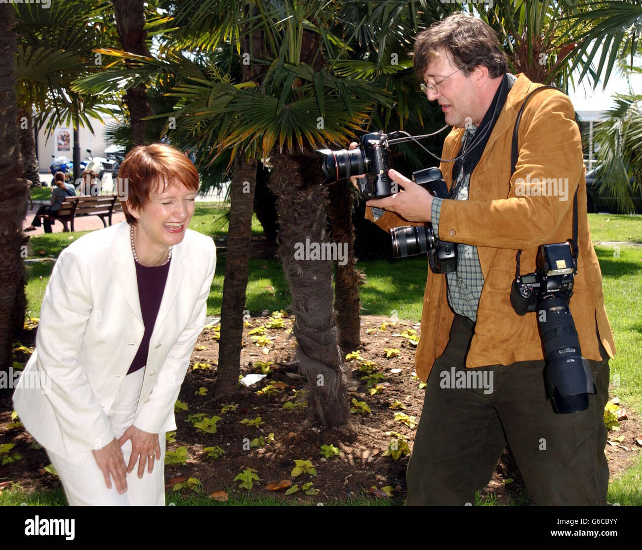 Culture Secretary Tessa Jowell MP and Actor Stephen Fry pose for ...
