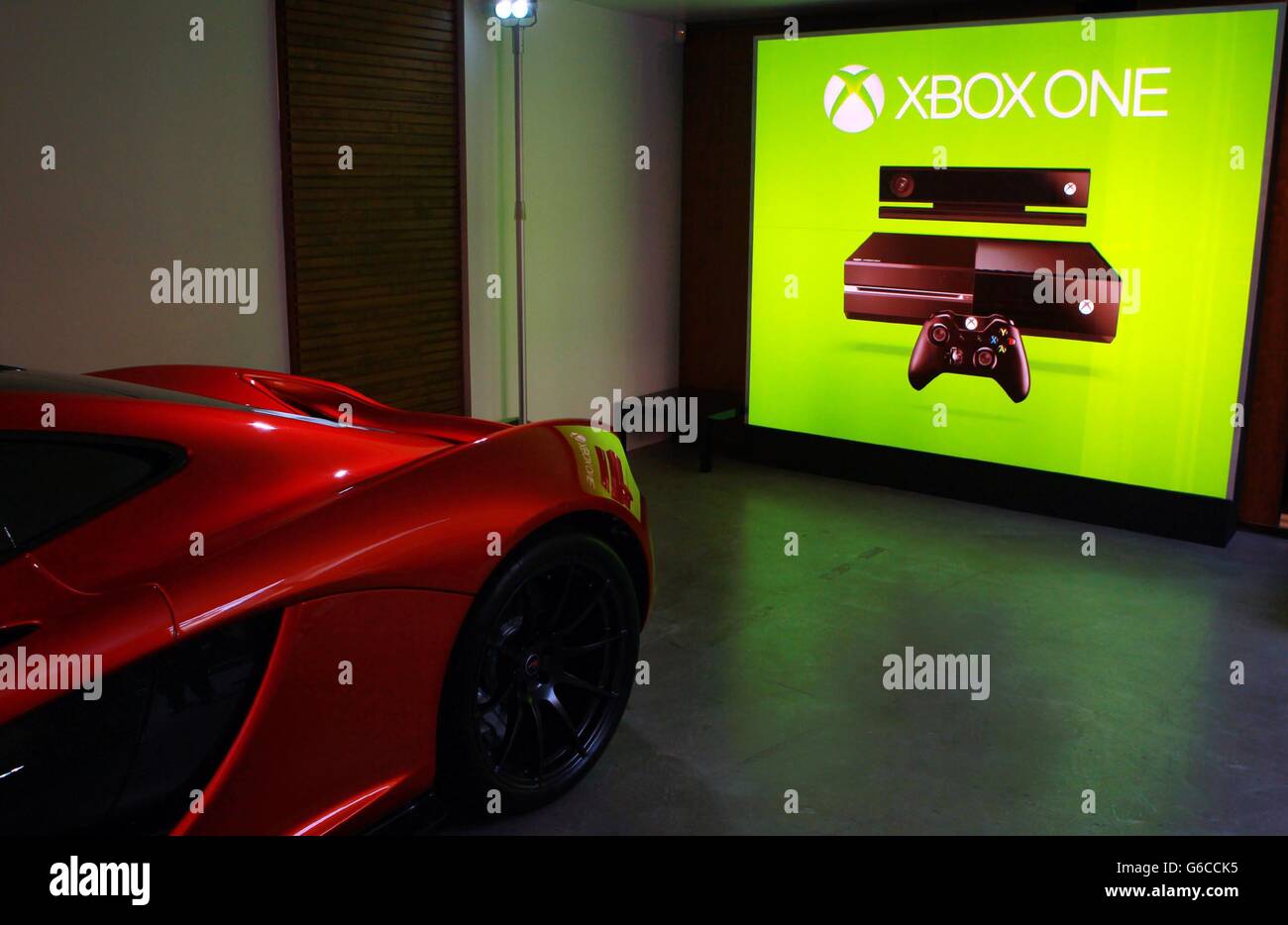 Xbox one revealed hi-res stock photography and images - Alamy