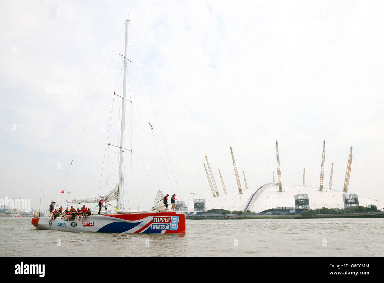 London clipper thames o2 arena hi-res stock photography and images - Alamy