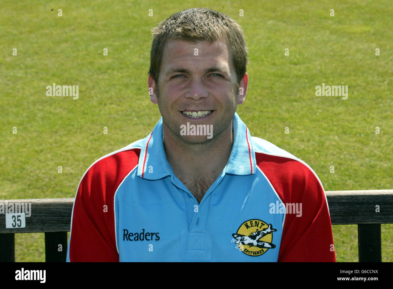 Matthew Walker - Kent Cricket Stock Photo - Alamy