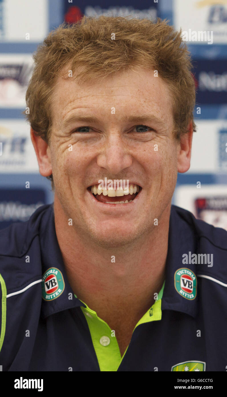 George bailey cricket australia hi-res stock photography and images - Alamy