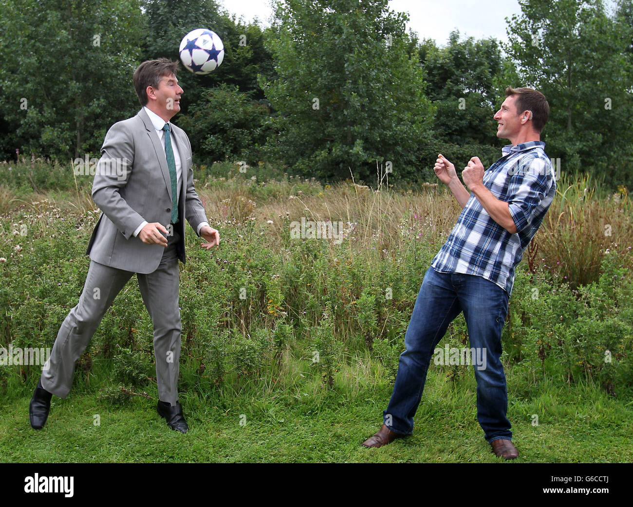 Irish singer daniel odonnell with stuart foy from glasnevin hi-res ...