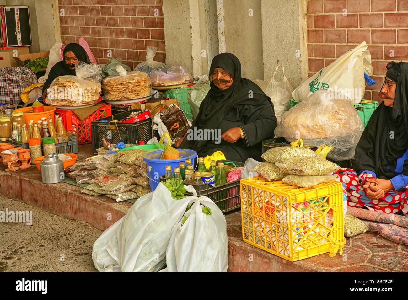 Vegetable market arab emirates hi-res stock photography and images - Alamy