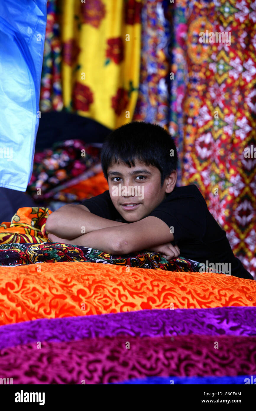 Uzbekistan samarkand children hi-res stock photography and images - Alamy