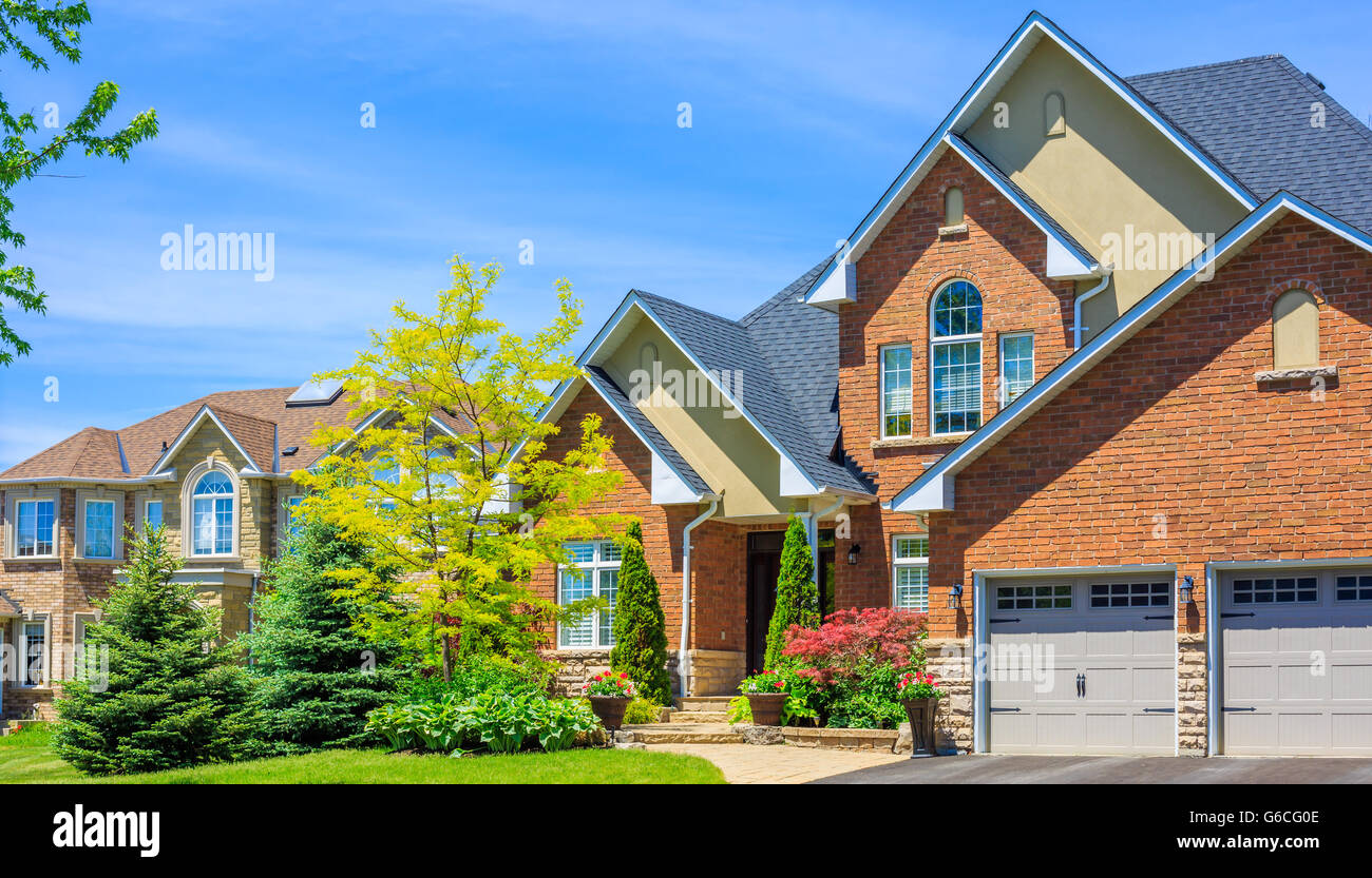 Luxury houses in North America Stock Photo - Alamy