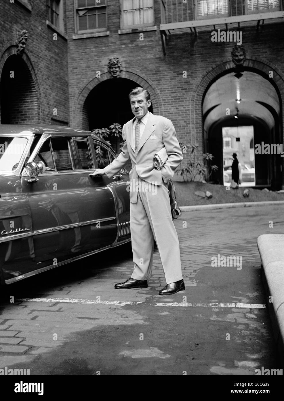 1950s style salesman hi-res stock photography and images - Alamy