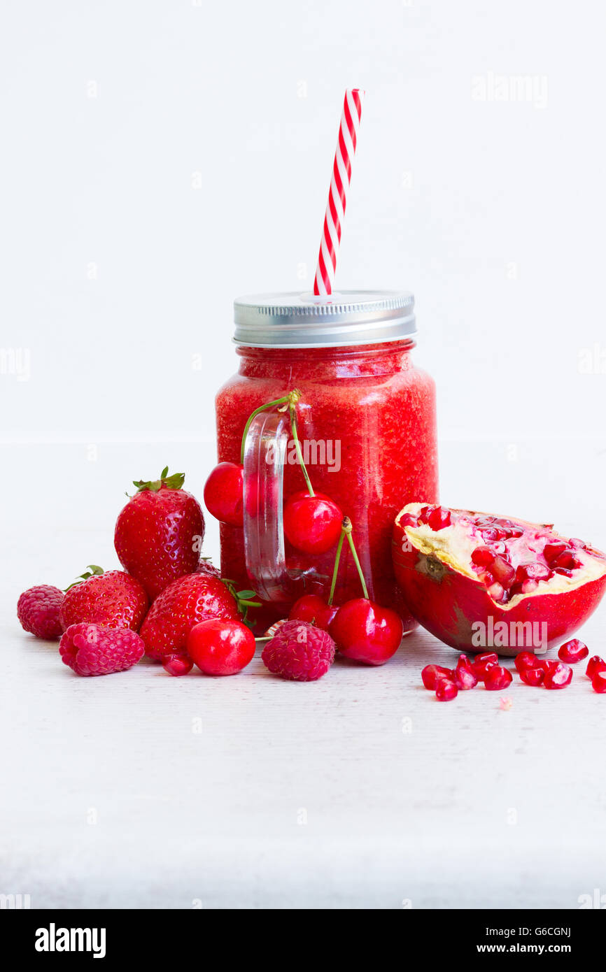Smoothy hi-res stock photography and images - Alamy
