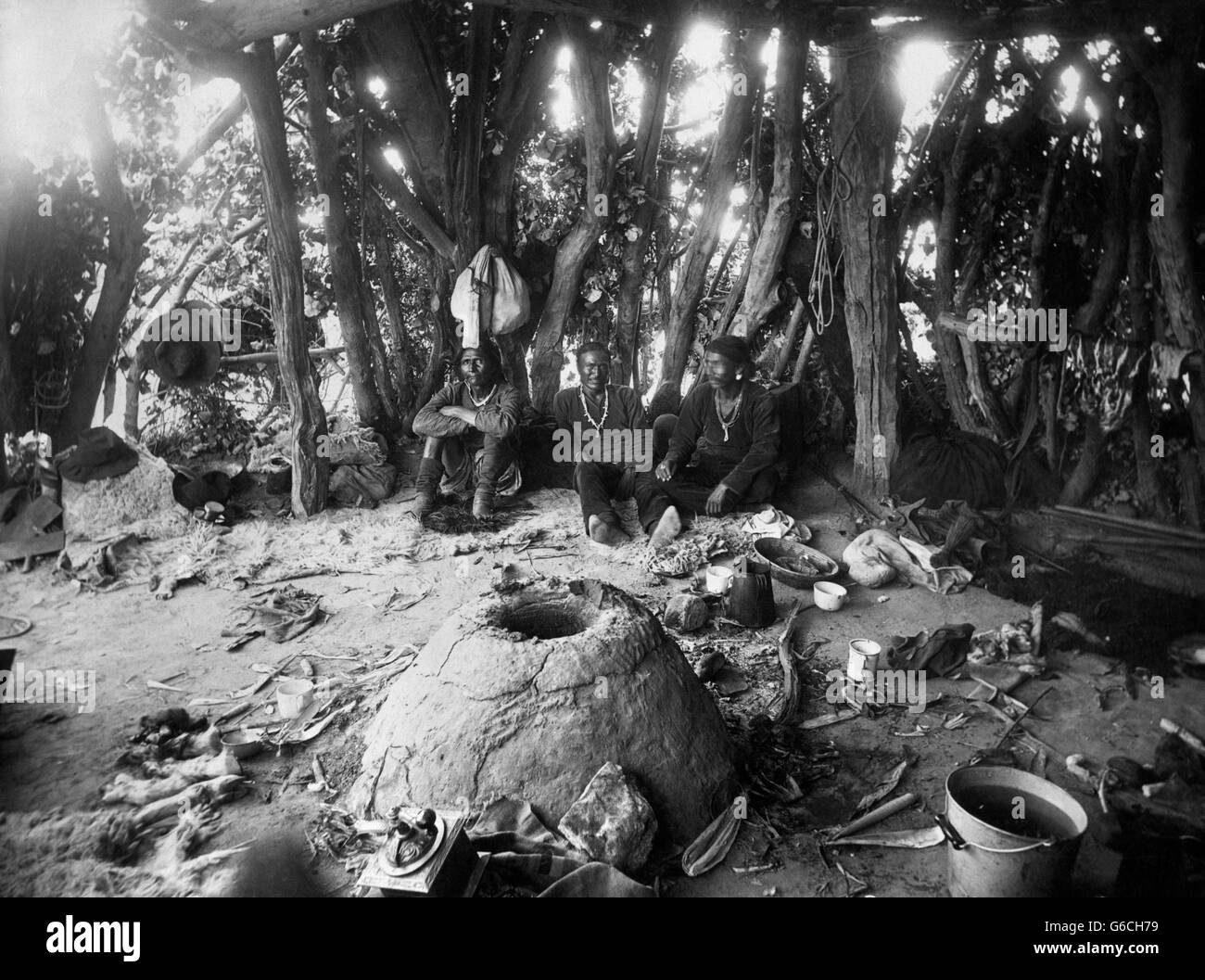 1890s 1898 NATIVE AMERICAN INDIAN MEN NAVAJO CHIEFS SITTING IN HOGAN ...