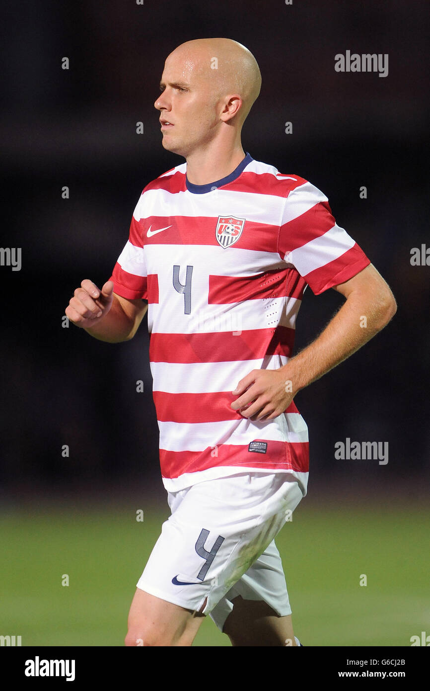 Soccer - International Friendly - Bosnia-Herzegovina v USA - Asim ...