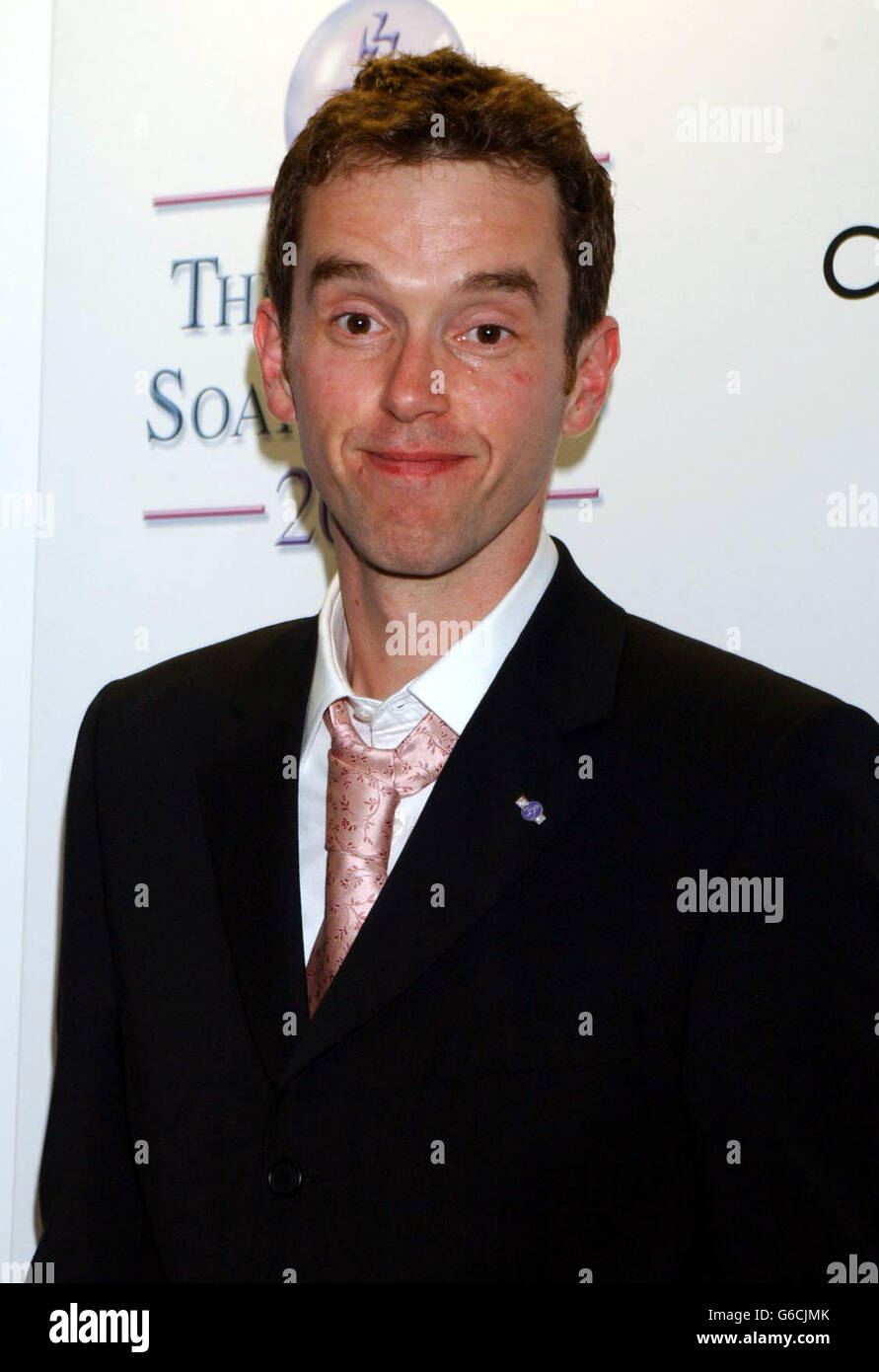 Hosted by des oconnor and melanie sykes hi-res stock photography and ...