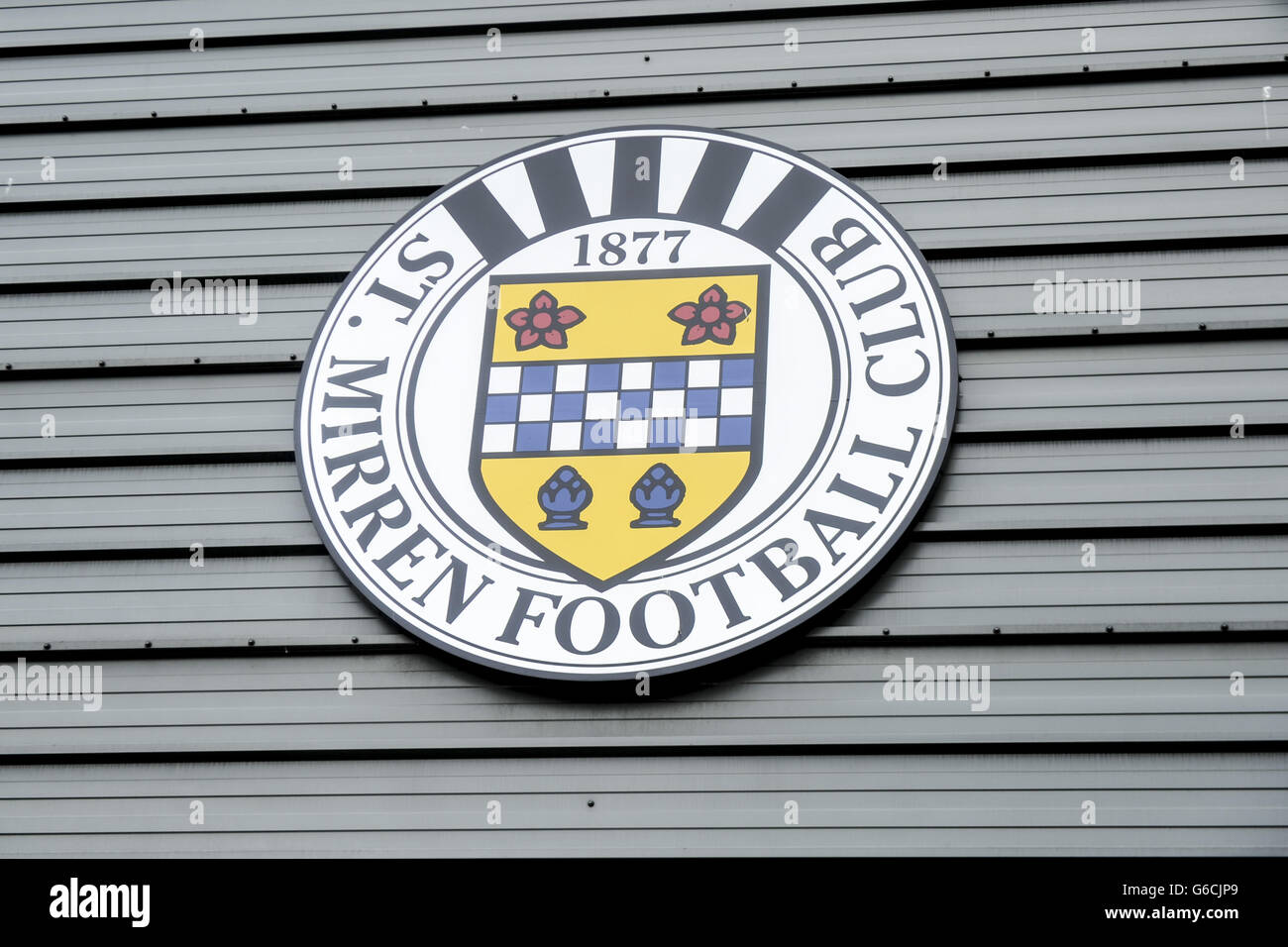 St mirren club crest hi-res stock photography and images - Alamy