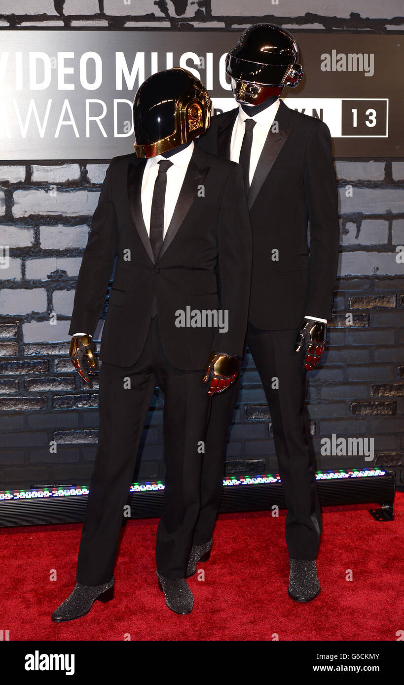 Showbiz mtv vma vmas vmas redcarpet red carpet full length hi-res stock ...