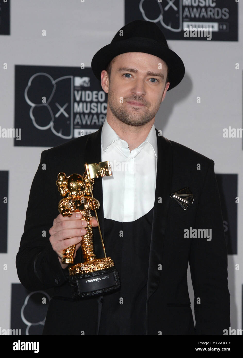 Justin Timberlake backstage in the Awards Room at the MTV Video Music ...
