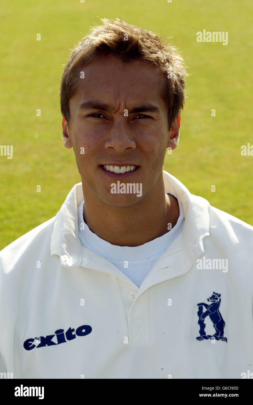 Mark Wagh- Warwickshire Cricket Stock Photo - Alamy