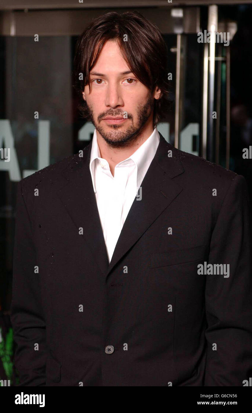 American actor Keanu Reeves arriving for the UK premiere of The Matrix ...