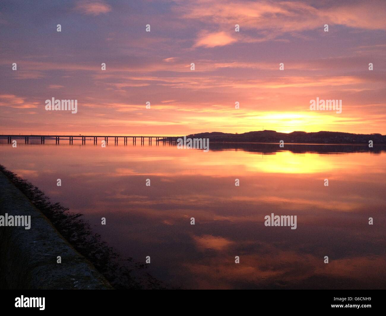 Tay bridge sunset Stock Photo - Alamy
