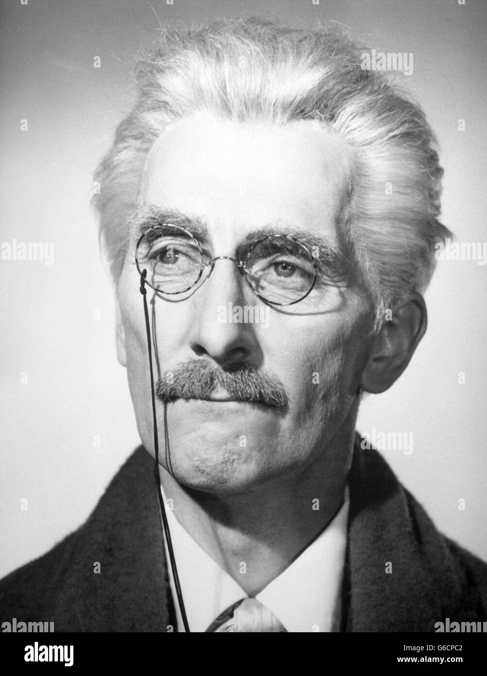 Peter cushing hi-res stock photography and images - Alamy