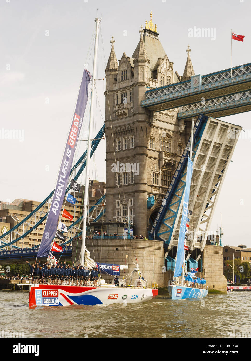 The Great Britain Clipper leads four of the twelve Clipper Round the ...
