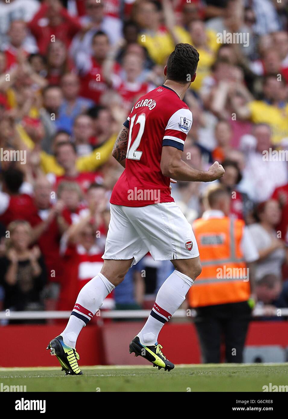 Arsenal's Olivier Giroud celebrates after scoring his team's opening ...