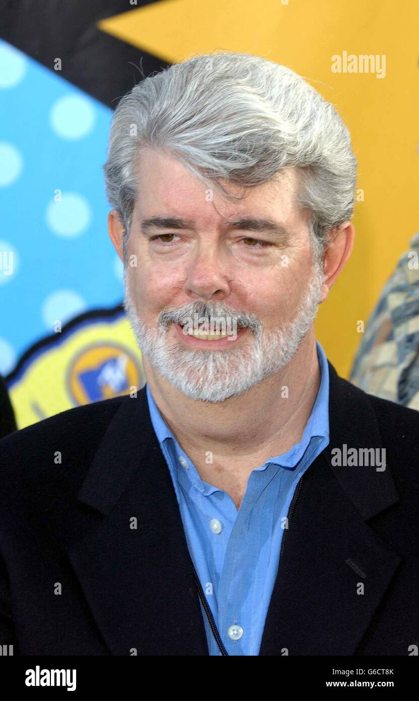 Film director george lucas arriving at the shrine auditorium hi-res ...