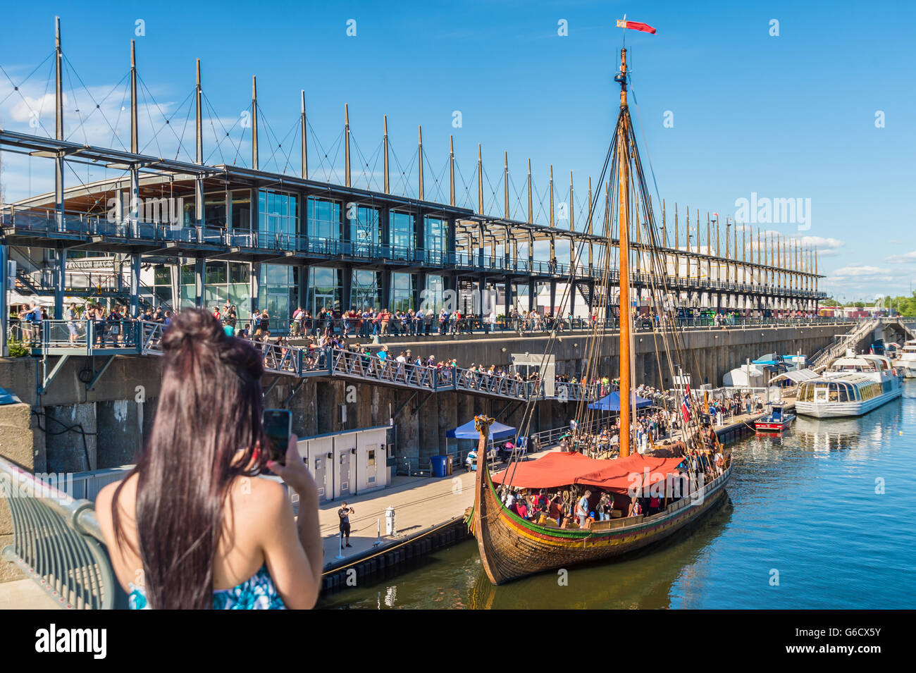 Montreal, Canada. 20th June 2016. People visit Viking drakkar "Draken ...