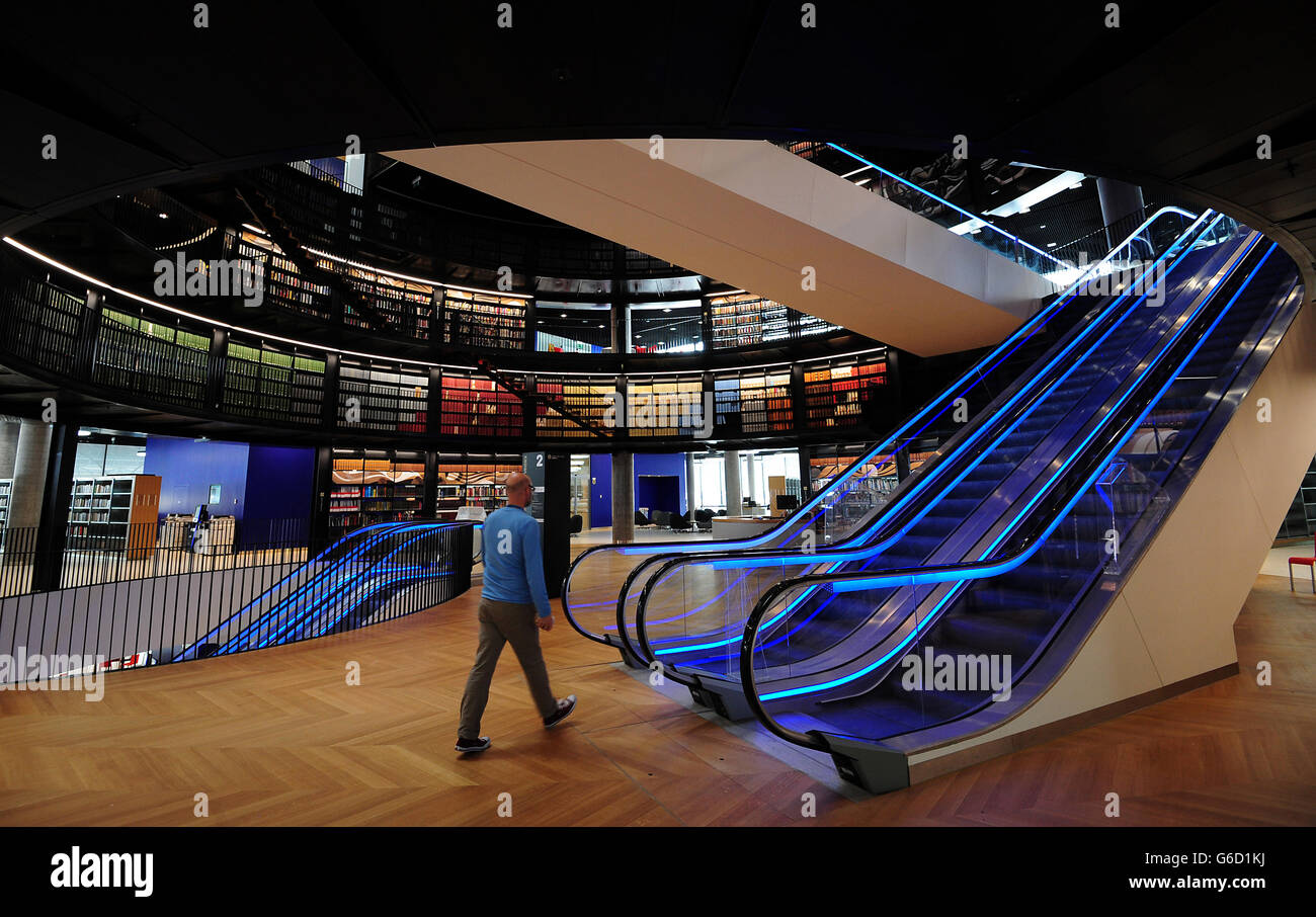 Book rotunda library birmingham hi-res stock photography and images - Alamy