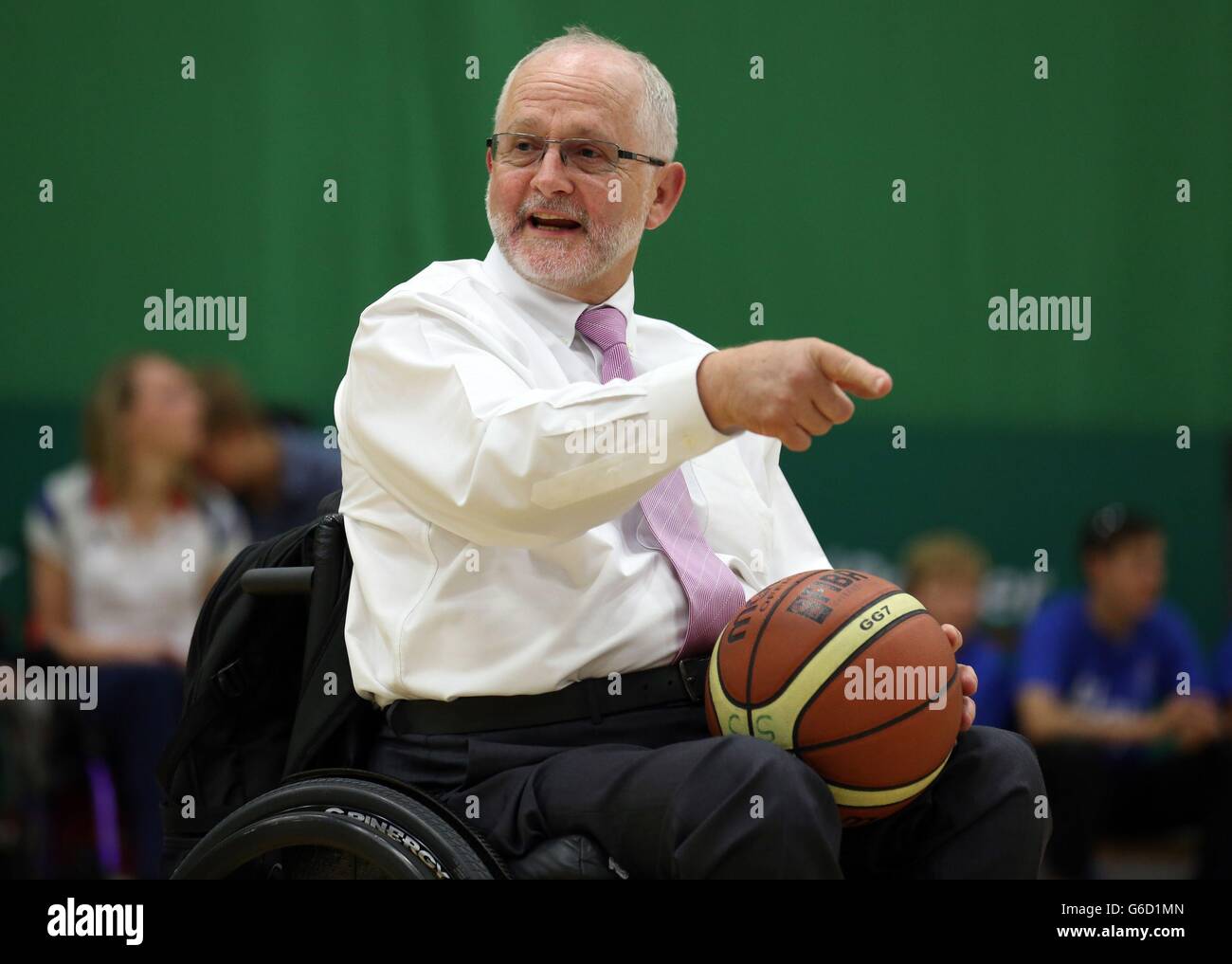 Stoke mandeville paralympics hi-res stock photography and images - Alamy
