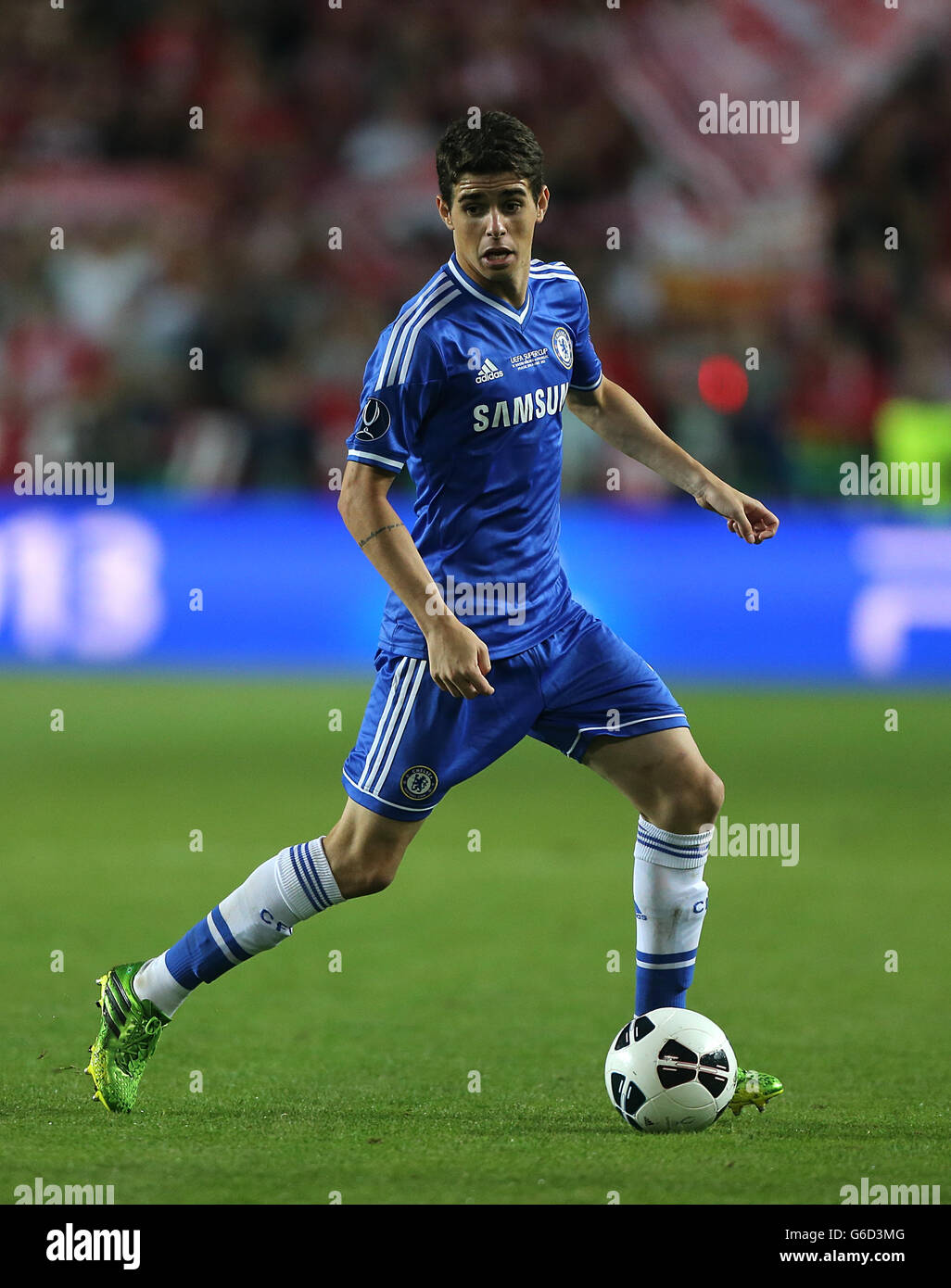 Soccer - UEFA Super Cup - Bayern Munich v Chelsea - Eden Arena. Oscar ...
