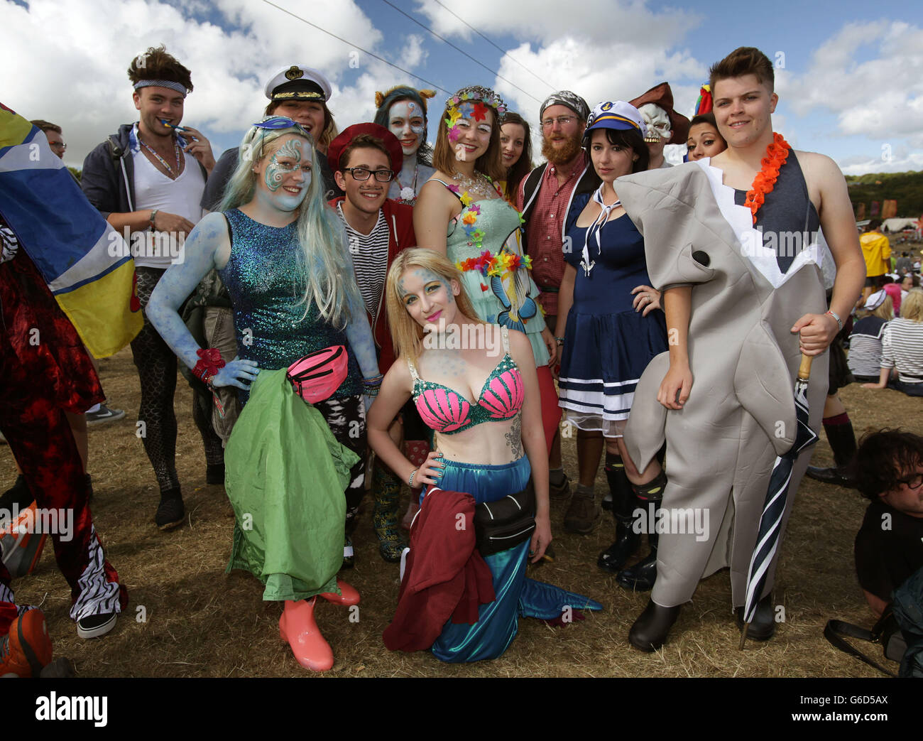 Festival goers in fancy dress bestival hi-res stock photography and ...