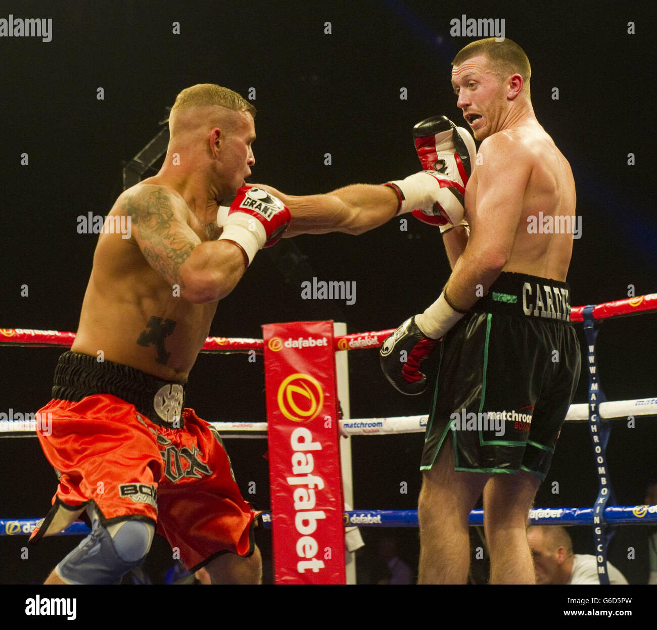 Gary fox in action against scott cardle in lightweight secc hi-res ...