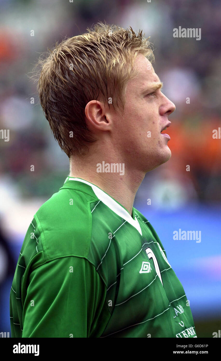 Damien Duff Ireland v Albania Stock Photo - Alamy