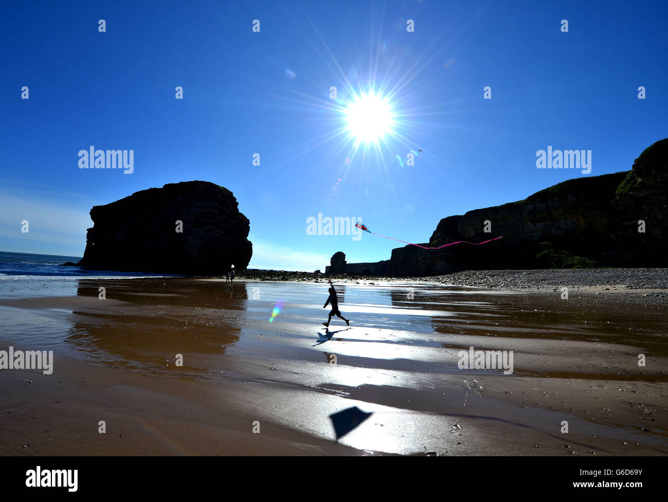 Marsden Beach, South Shields Stock Photo - Alamy