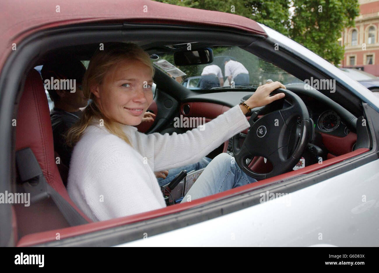 Jodie kidd car hi-res stock photography and images - Alamy