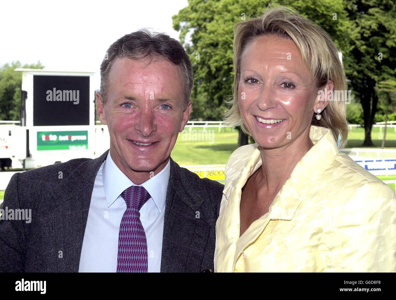 Pat Eddery retirement Stock Photo - Alamy