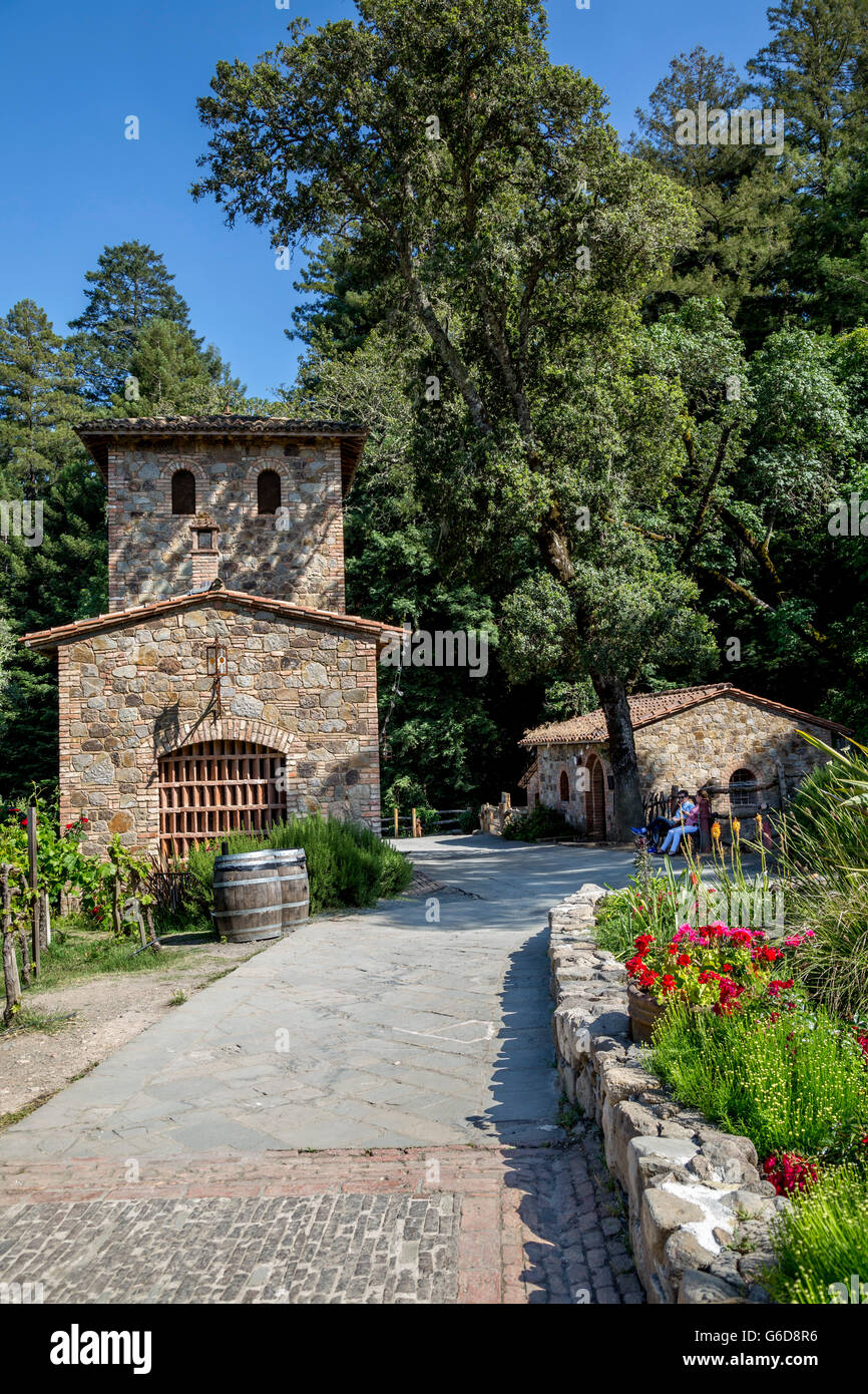 Picturesque scene of winery with stone buildings in Napa Valley ...