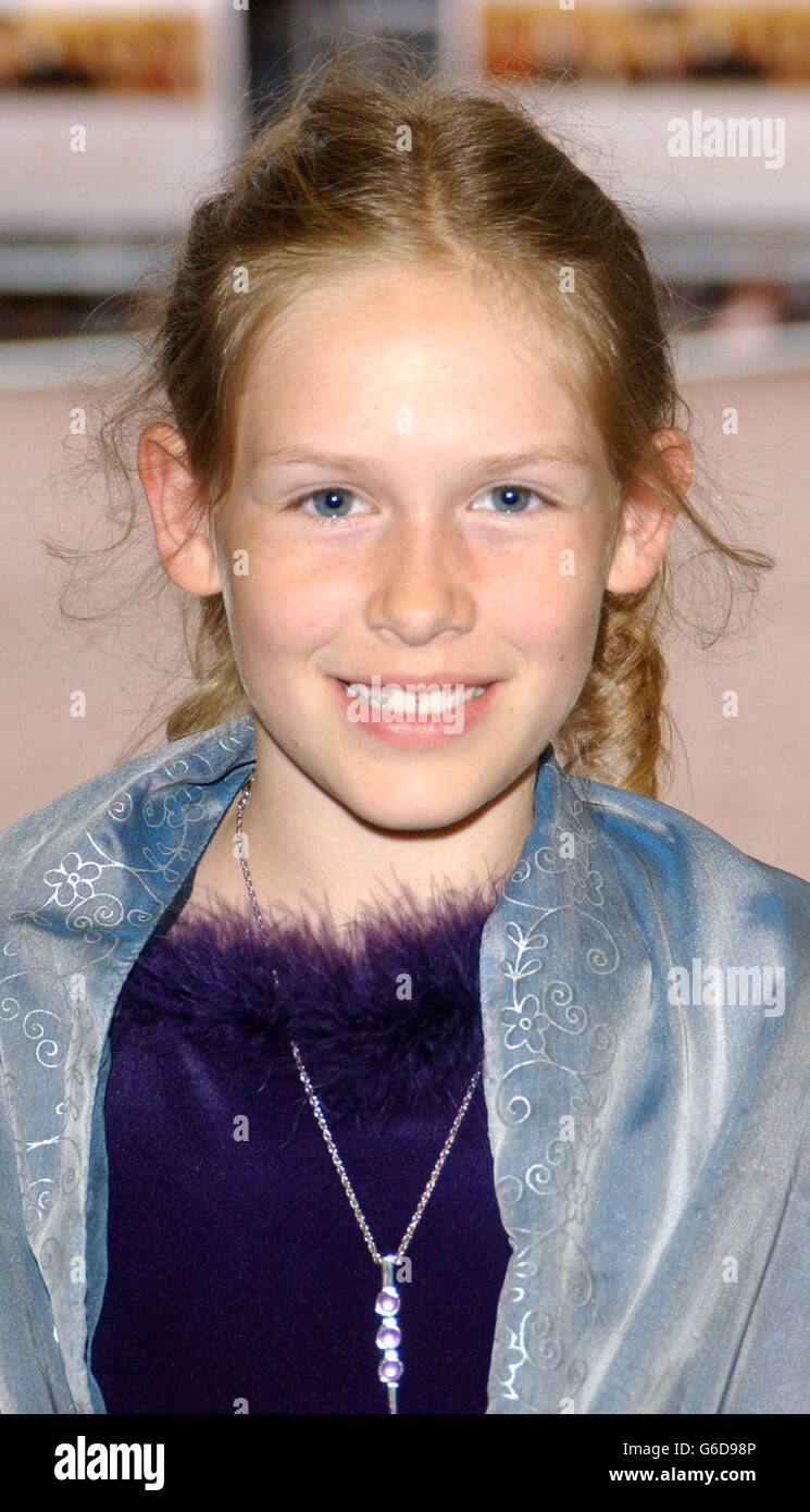 Poppy Rogers Nicholas Nickleby Stock Photo - Alamy