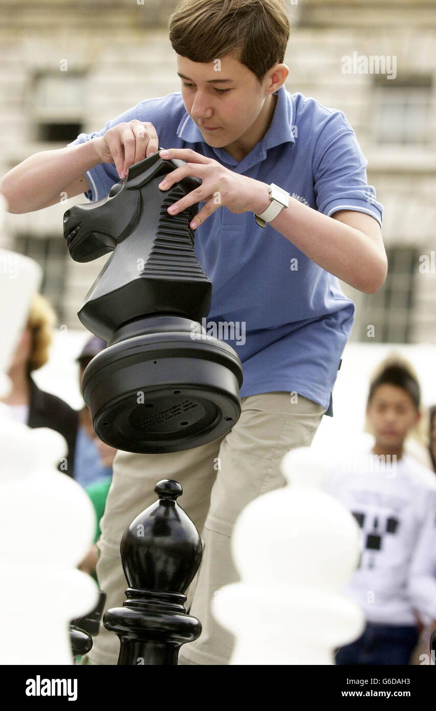 David howell chess hi-res stock photography and images - Alamy