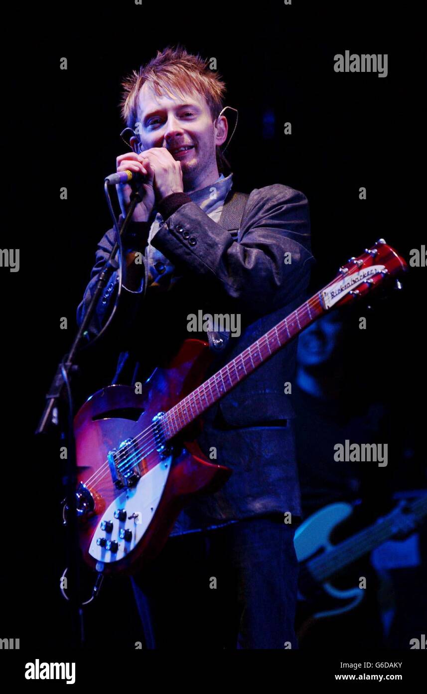 Glastonbury - Radiohead Stock Photo - Alamy