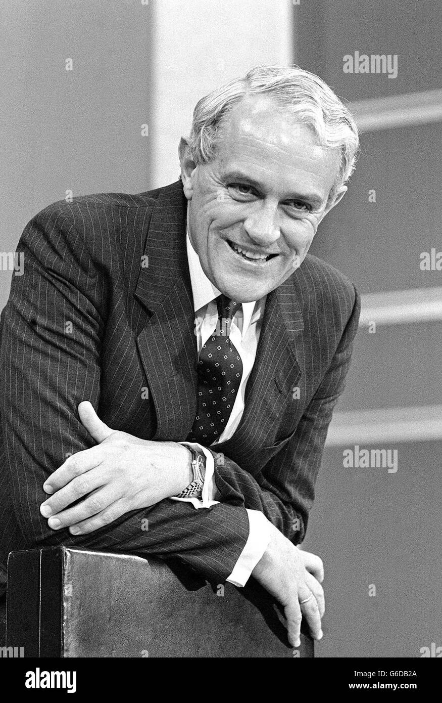 Michael shea press hi-res stock photography and images - Alamy