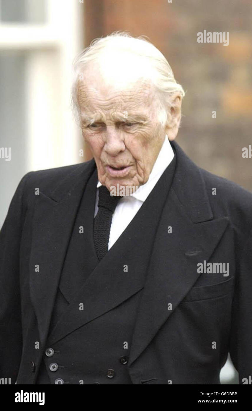 Young denis thatcher hi-res stock photography and images - Alamy