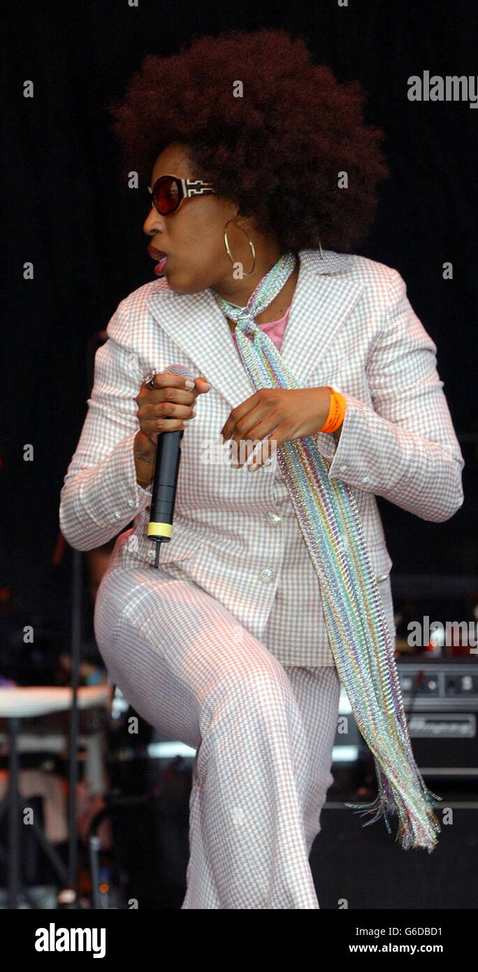 Macy Gray On Stage High Resolution Stock Photography and Images - Alamy