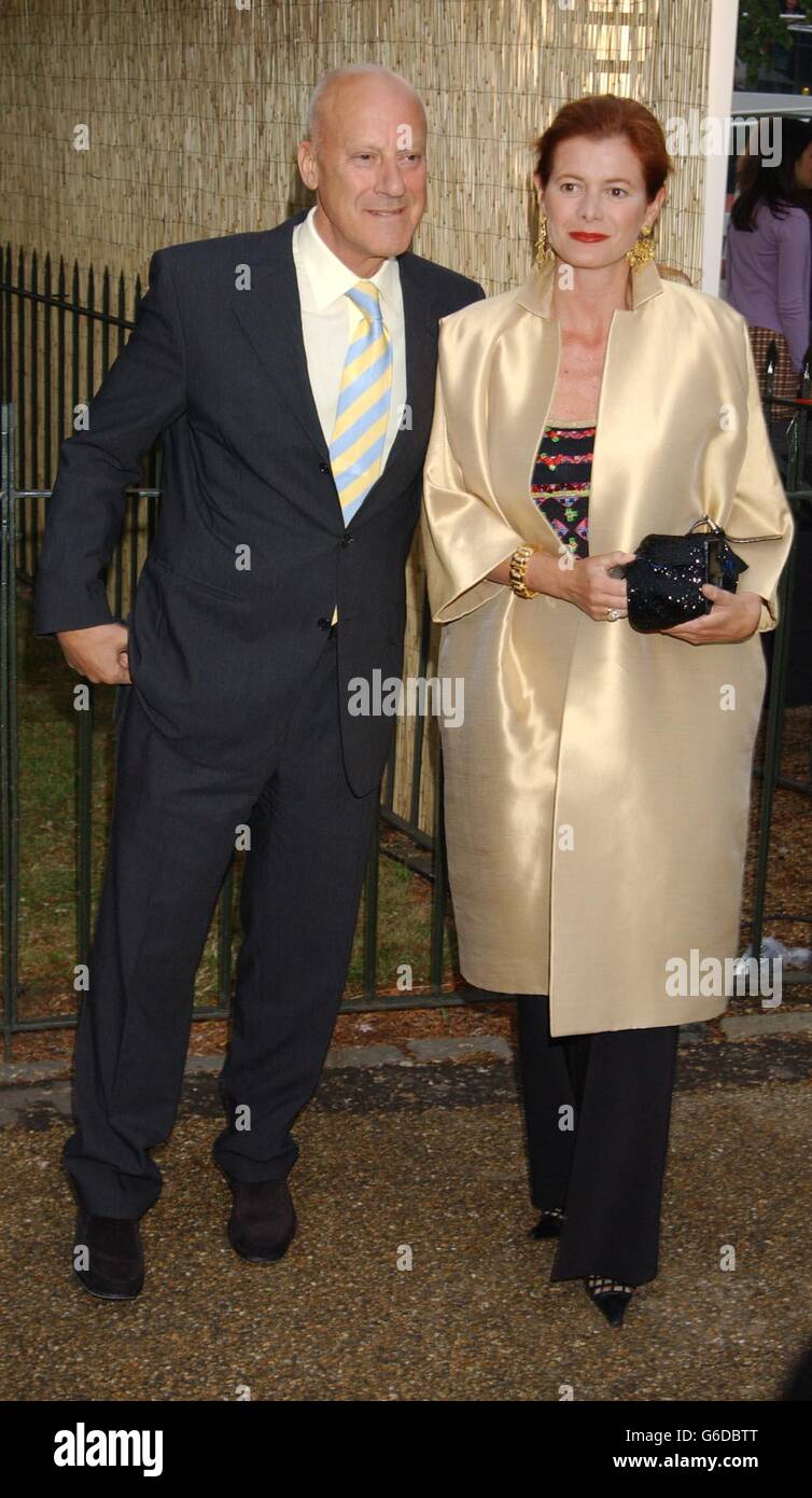Lord foster arriving for the serpentine gallery summer party hi-res ...