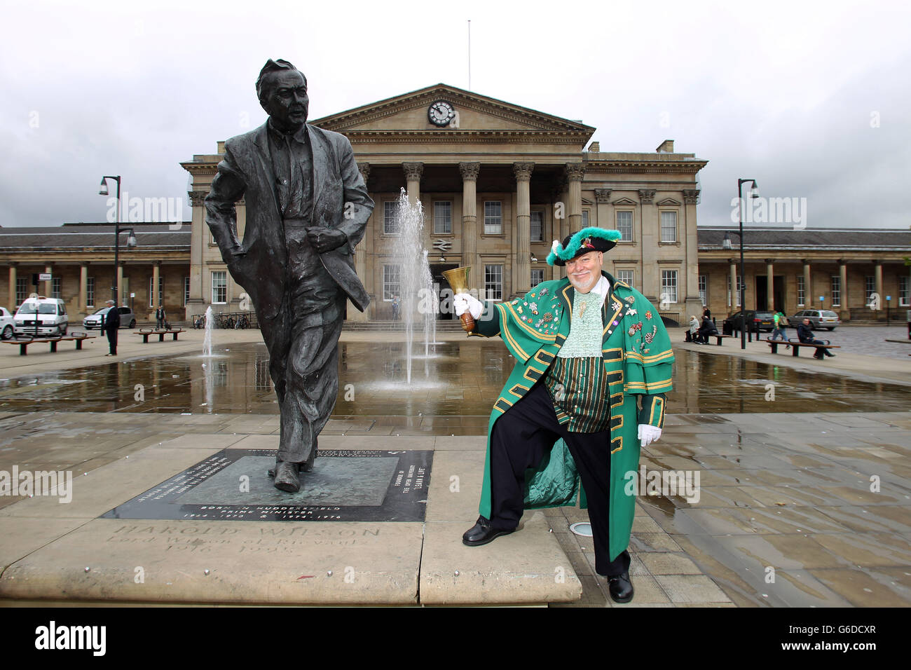 Vic Watson, Fellow of the Loyal Company of Town Criers and Huddersfield ...